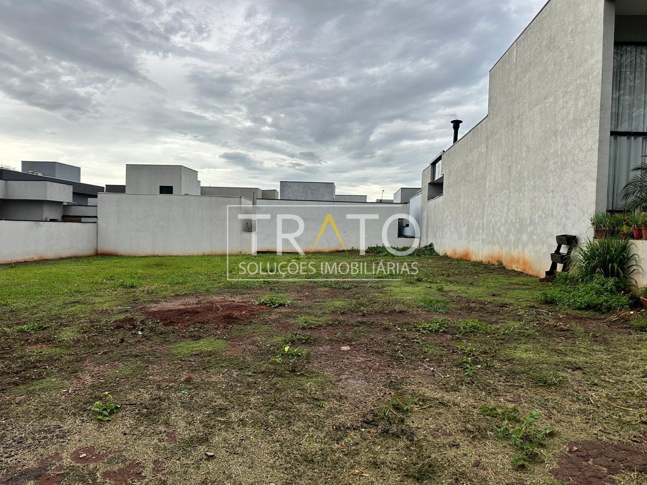 Terreno à venda no Residencial Club Portinari em Paulínia - Trato ...