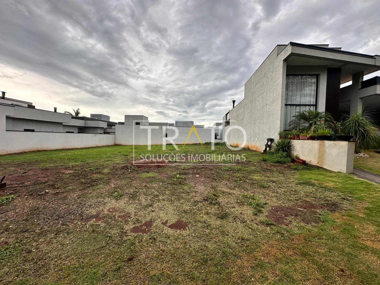 Terreno à venda no Residencial Club Portinari em Paulínia - Trato ...