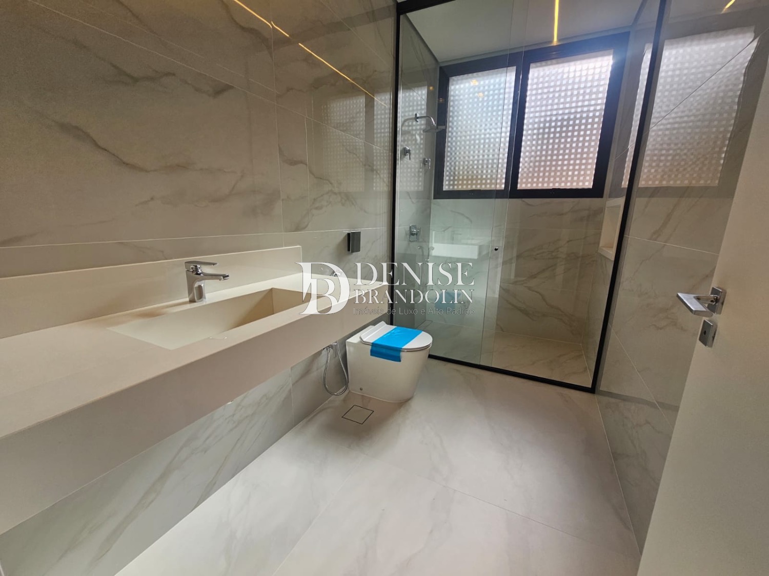 Casa à venda no Alphaville Dom Pedro em Campinas - Denise Brandolin ...