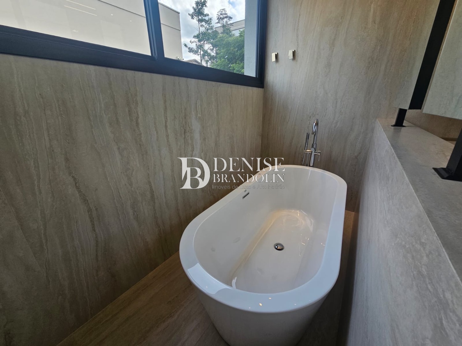 Casa à venda no Alphaville Dom Pedro em Campinas - Denise Brandolin ...