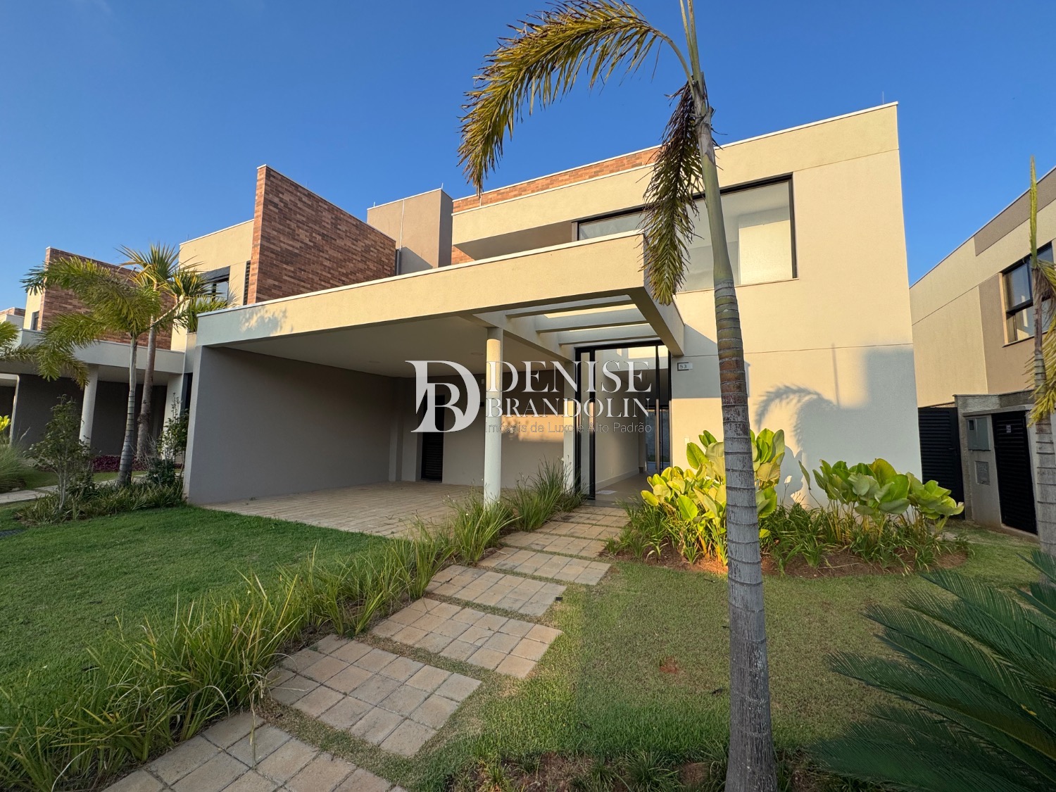 Casa à venda no Alphaville Dom Pedro em Campinas - Denise Brandolin ...